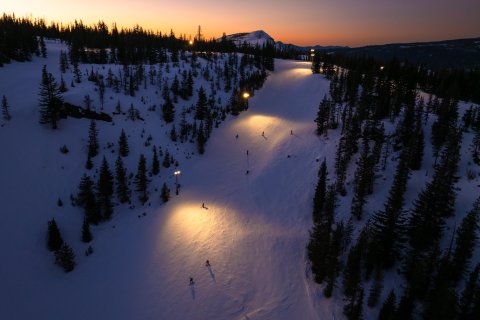 Skiing & Snowboarding in Central Oregon | Visit Central Oregon