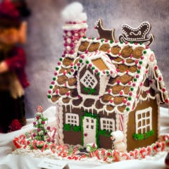 Gingerbread Junction Opens - Sunriver | Visit Central Oregon