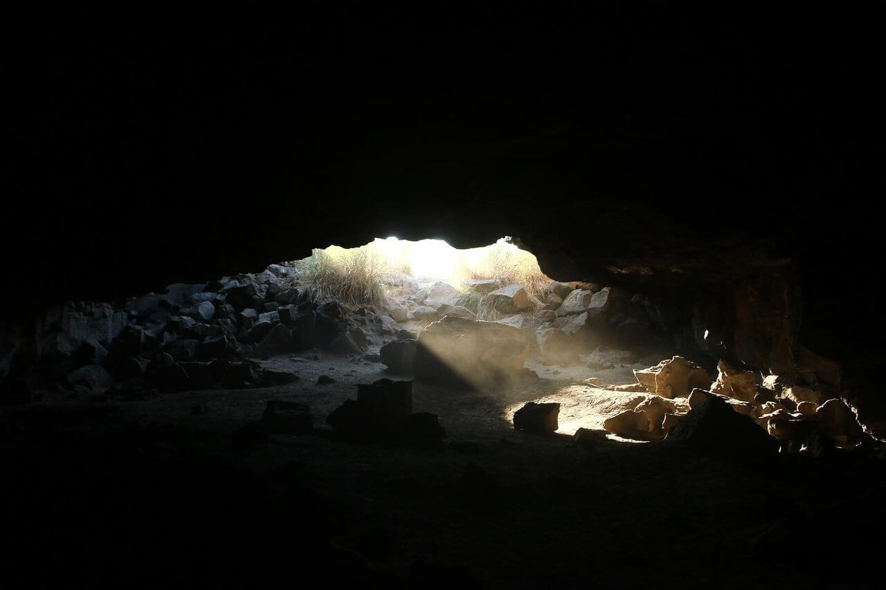 Redmond Caves | Visit Central Oregon
