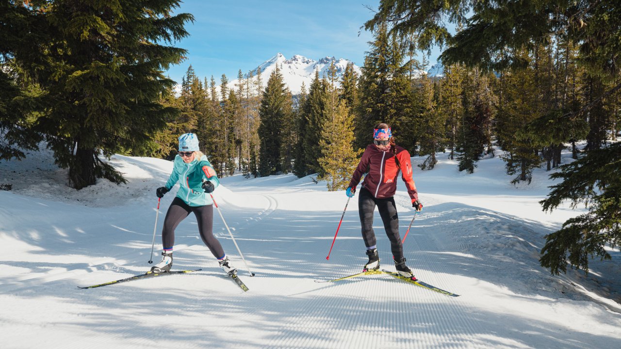 Skiing & Snowboarding in Central Oregon | Visit Central Oregon